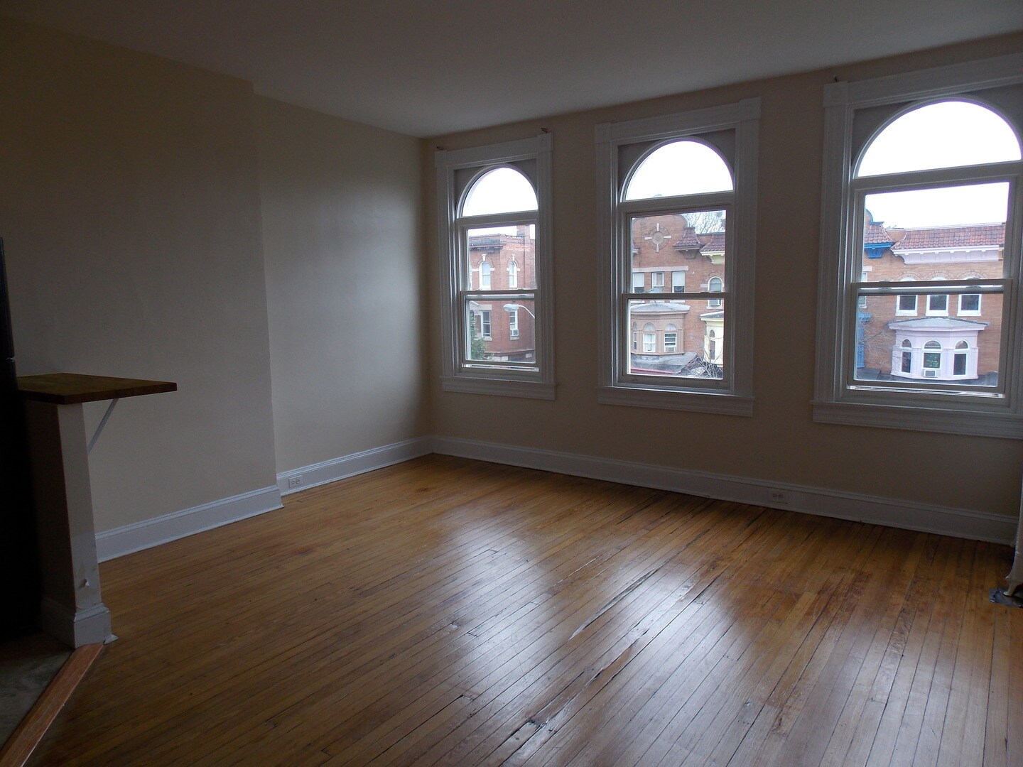 2832 N Calvert St Unit 3, Baltimore, MD 21218 - Room for Rent in ...
