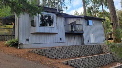 329 S 42nd St, Springfield, OR 97478 - House Rental in Springfield, OR ...