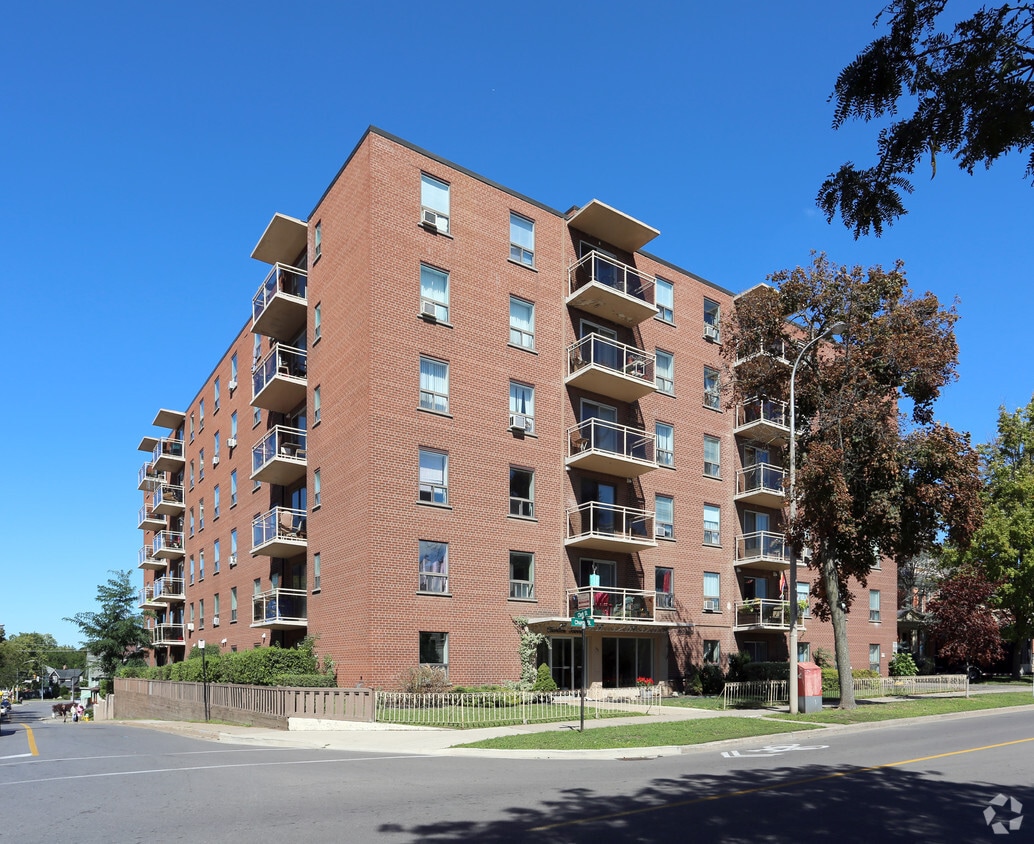99 Church St, St Catharines, ON L2R 3E1 Apartments - 99 Church St St ...