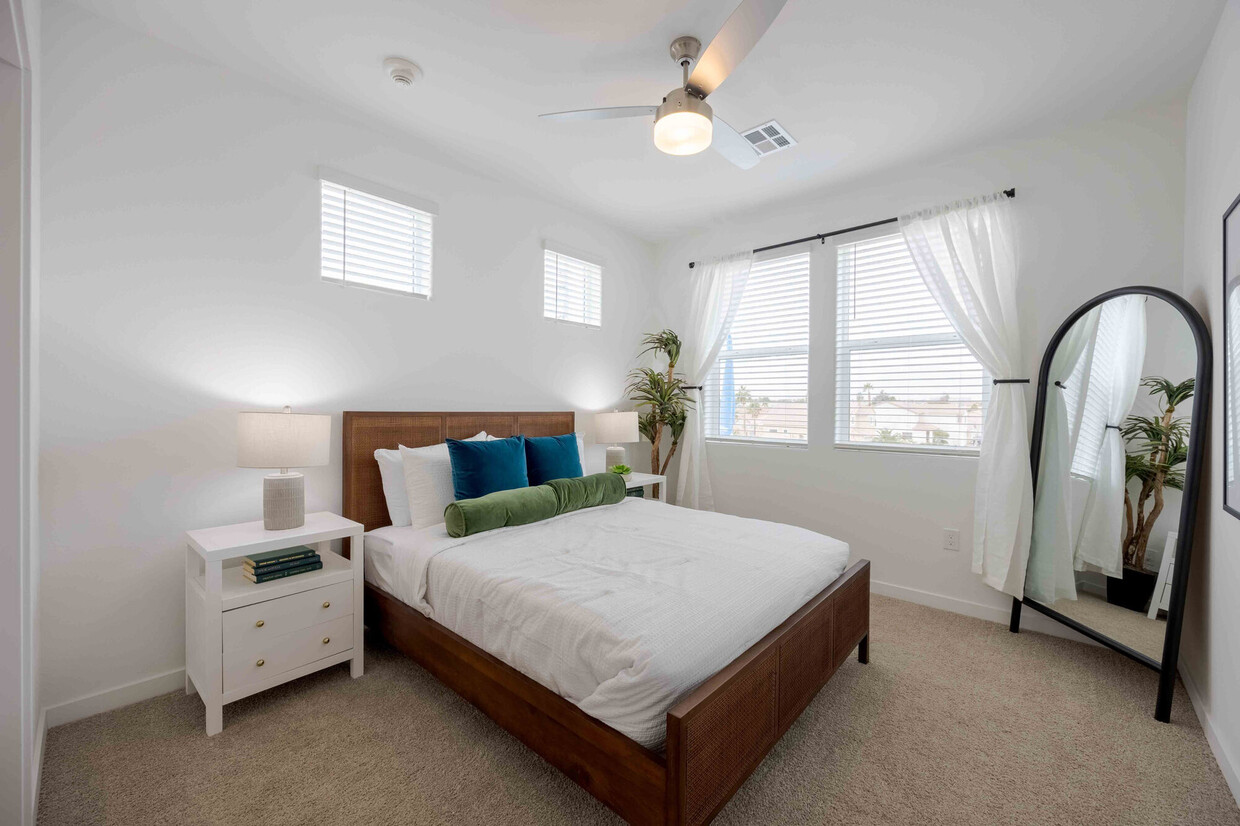 Ascend Symmetry at Cadence - 6700 Hollywood Blvd Henderson, NV 89011 ...