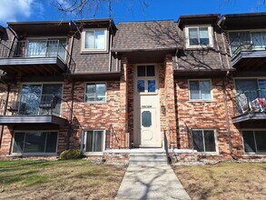 Best Luxury The Nautical Mile Apartments for Rent - Saint Clair Shores ...