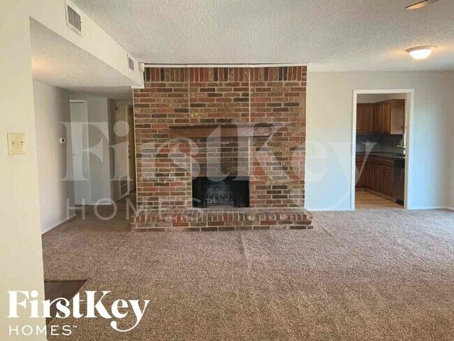 2605 Trailridge Drive - House Rental in Plano, TX | Apartments.com