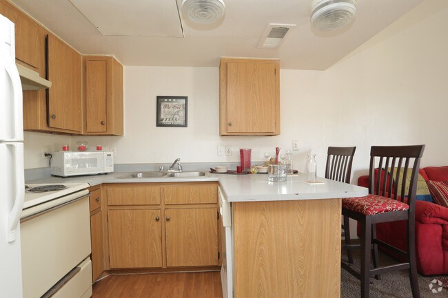 Arbor Village Apartments - Phoenix, AZ | Apartments.com