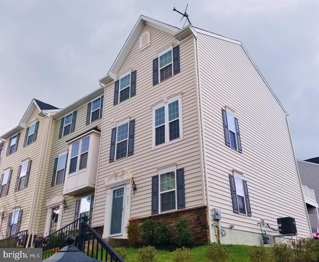 611 Washington Sq, Spring City, PA 19475 - Townhome Rentals in Spring ...