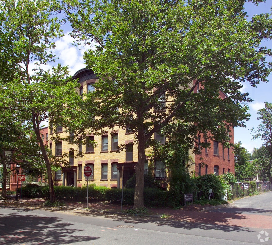 85-87 Elliot St, Springfield, MA 01105 - 85-87 Elliot St Springfield ...