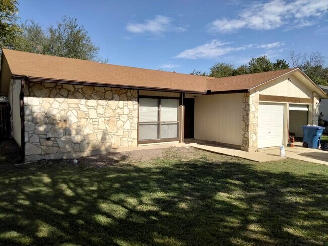 818 Big Sky Dr, San Antonio, TX 78245 - House Rental in San Antonio, TX ...