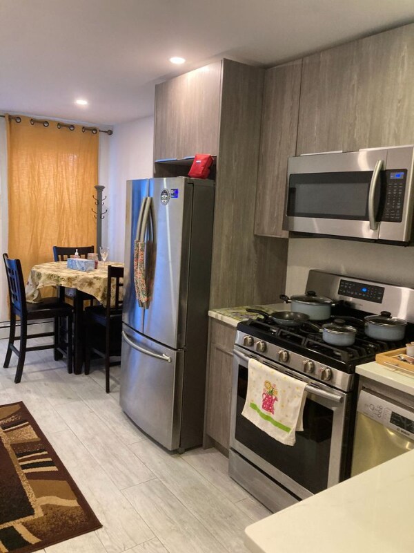 734 Logan St, Brooklyn, NY 11208 - House Rental in Brooklyn, NY ...