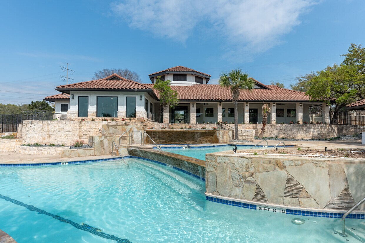 Sendero Ridge - 2424 Gold Canyon Dr San Antonio, TX - Apartments for ...