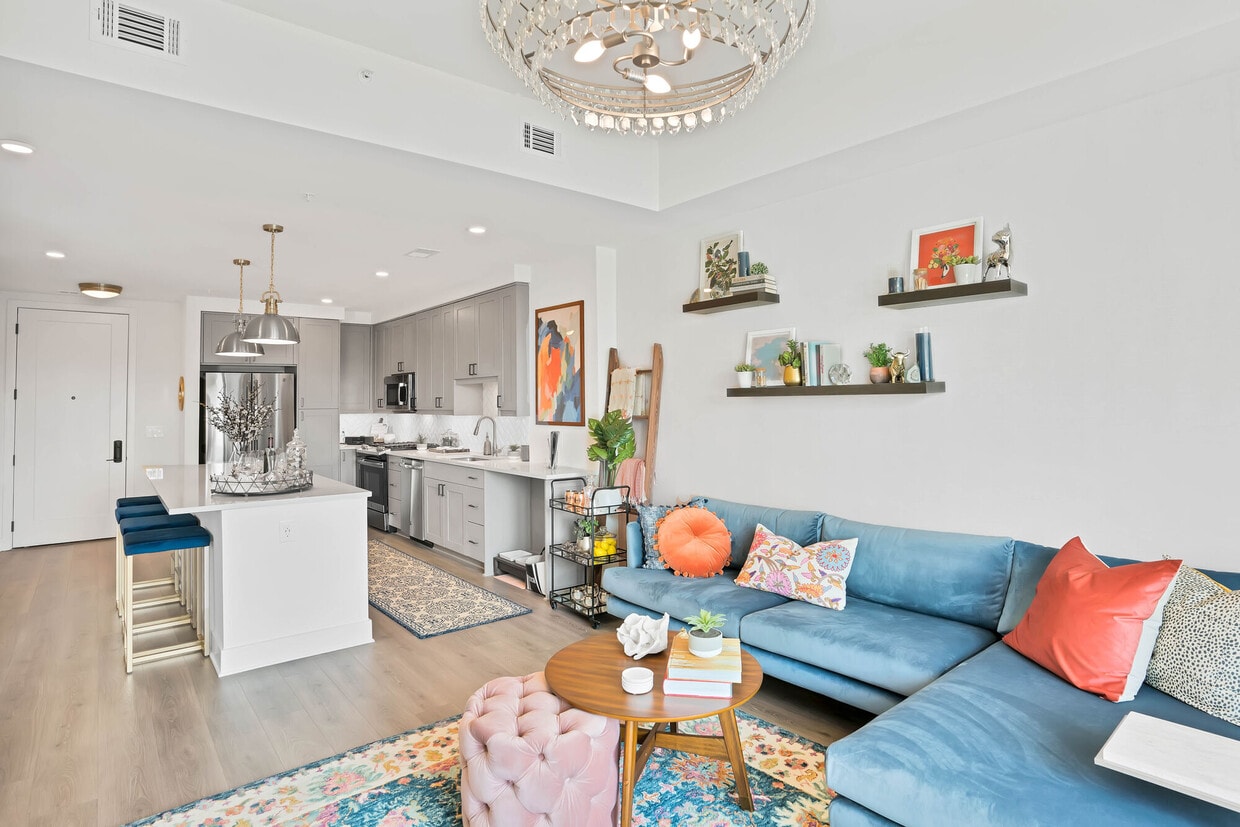 Gentry - 3172 Roswell Rd Atlanta, GA 30305 | Apartments.com