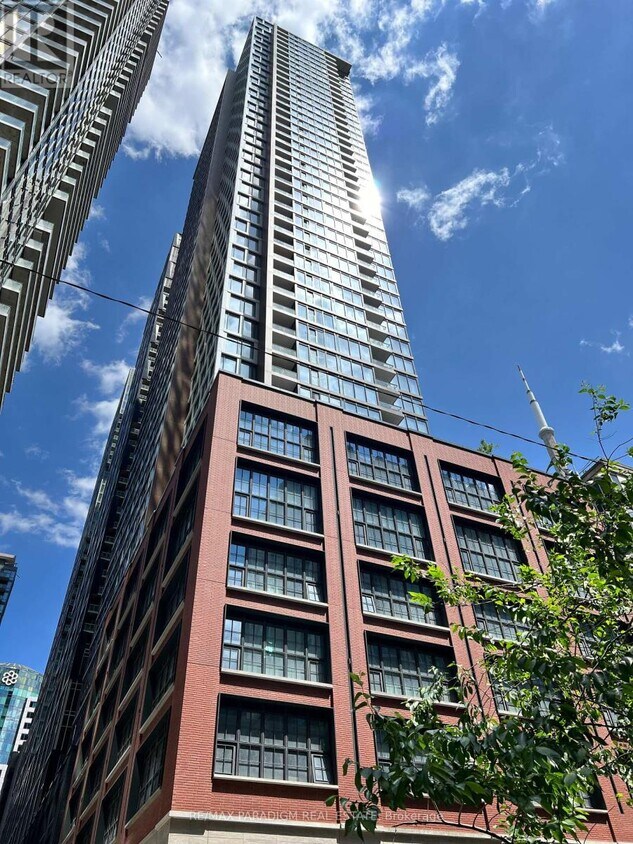 55-4955 Mercer St, Toronto, ON M5V 0W4 - House for Rent in Toronto, ON ...