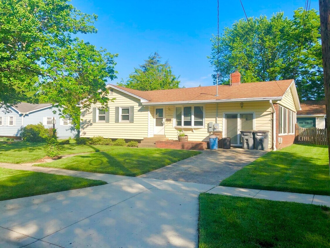1010 Neal Dr, Rockville, MD 20850 - House Rental in Rockville, MD ...