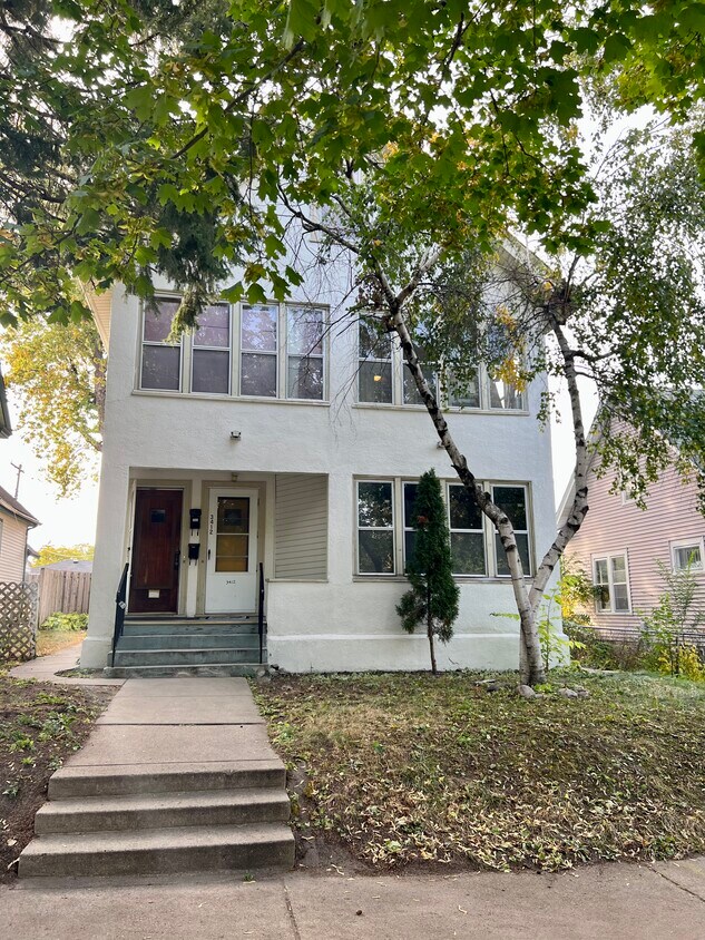 3412 21st Ave S Unit 2nd Floor, Minneapolis, MN 55407 - Condo for Rent ...
