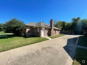 Duplex for Rent in Arlington, TX - 59 Rentals | Apartments.com