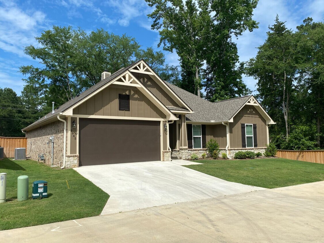 3945 Old Omen Rd, Tyler, TX 75707 - House Rental in Tyler, TX ...