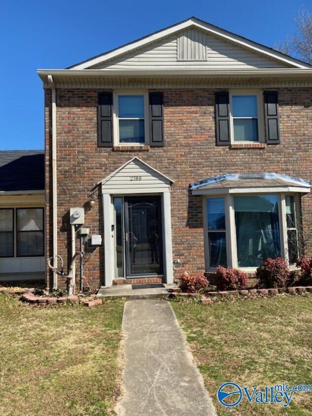 2186 Westbury Ct SW, Decatur, AL 35603 - Townhome Rentals in Decatur AL ...