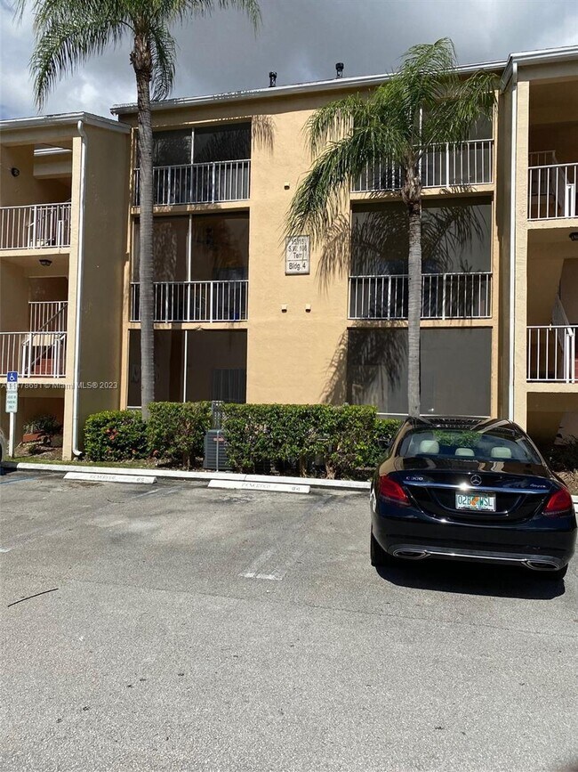 15315 SW 106th Terrace Unit 431, Miami, FL 33196 - Condo for Rent in Miami, FL | Apartments.com