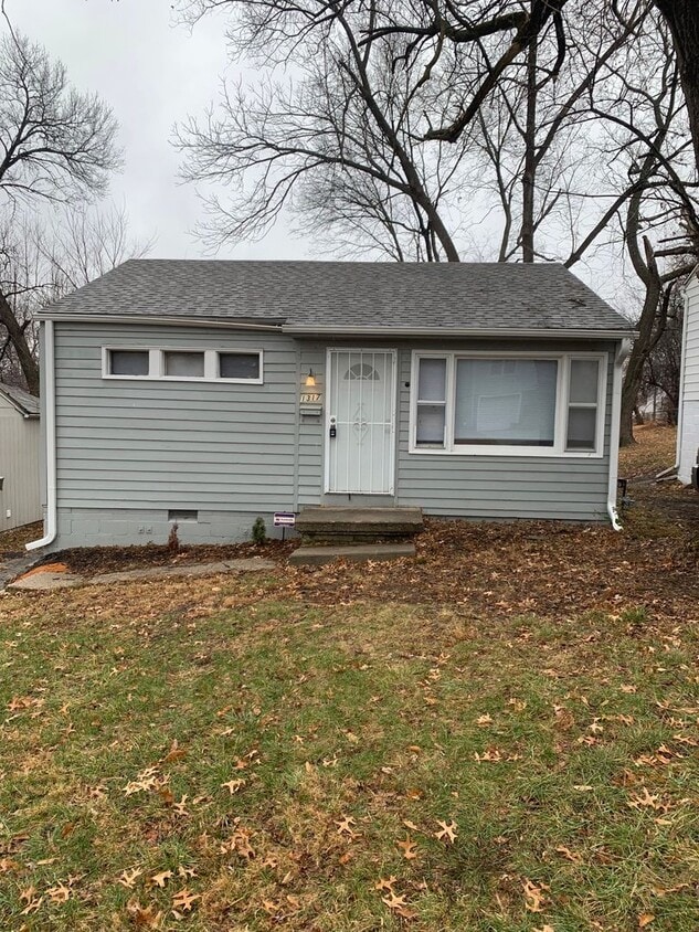 1317 E 83rd Terrace Unit 1, Kansas City, MO 64131 - Room for Rent in ...