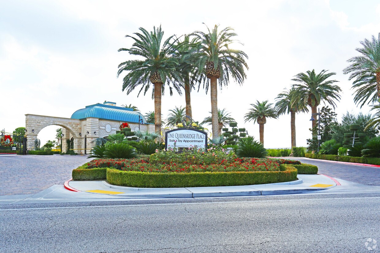One Queensridge Place Apartments - Las Vegas, NV | Apartments.com