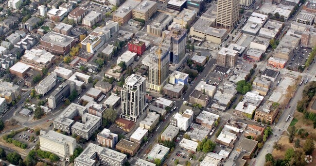The Standard at Seattle - 4220 12th Ave NE Seattle, WA - Apartments for ...