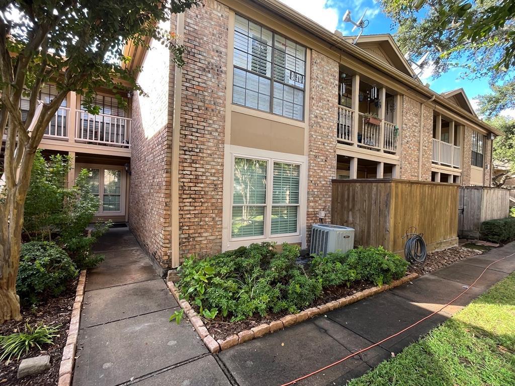 1311 Antoine Dr Unit 229, Houston, TX 77055 - Condo for Rent in Houston ...