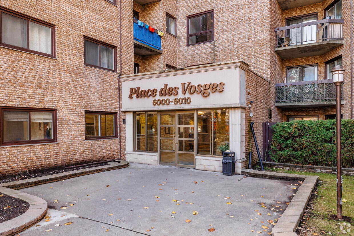Place Des Vosges 6000-6010 Apartments - 6000 Boul Cavendish Côte Saint ...