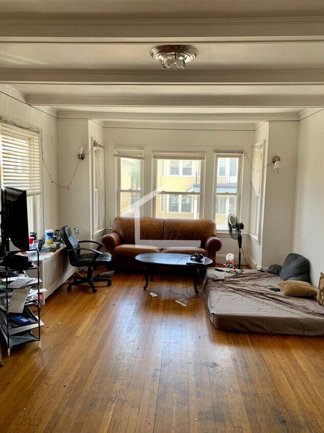 7 Boulevard Terrace, Boston, MA 02135 - House Rental in Boston, MA | Apartments.com