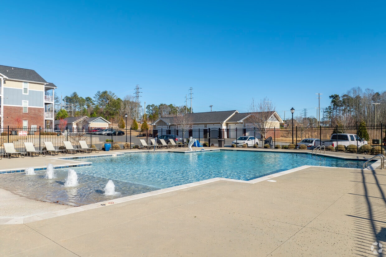 Groves at Peach Orchard - 1001 Orchard Groves Ct Belmont, NC 28012 ...