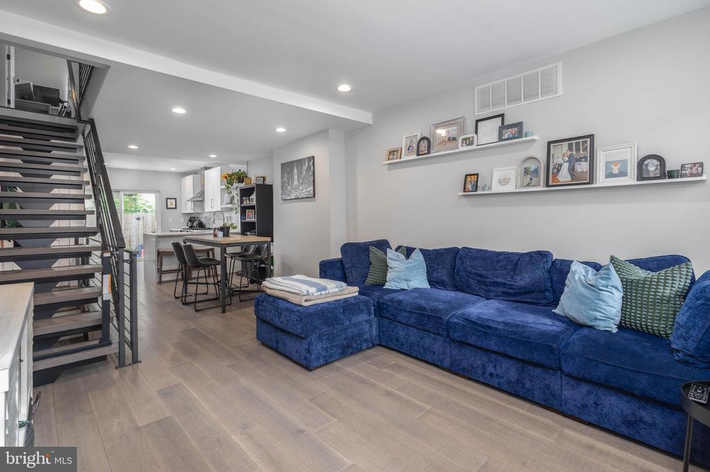 1231 S Bucknell St, Philadelphia, PA 19146 - Townhome Rentals in ...