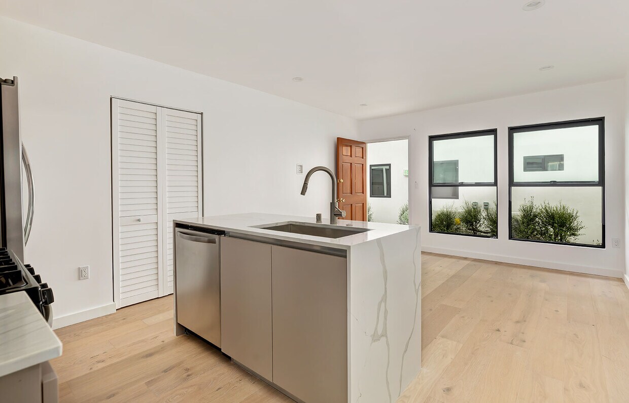 11785 Gateway Blvd Unit 3, Los Angeles, CA 90064 - 11785 Gateway Blvd ...