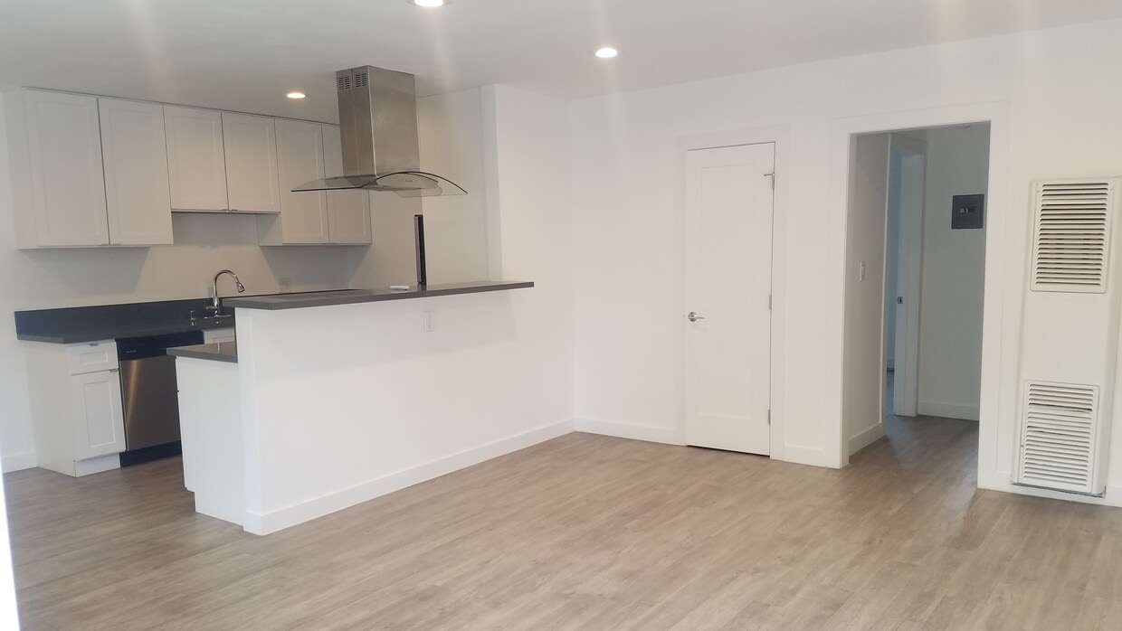 5622 La Mirada Ave Unit 2, Los Angeles, CA 90038 - Apartments in Los ... 5622 La Mirada Ave Unit 2, Los Angeles, CA 90038 - Apartments in Los ...