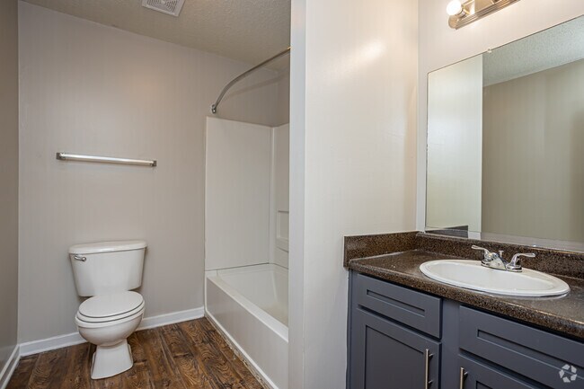 The Gates at Three Rivers Apartments - 11200 Three Rivers Rd Gulfport ...