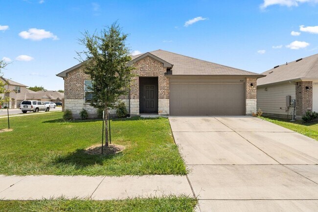 15217 Upland Willow Rd, Austin, TX 78724 | Apartments.com