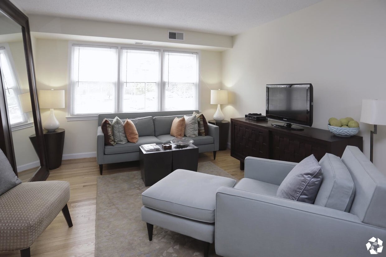 Sumner Highlands Apartments - 4523 Sangamore Rd Bethesda, MD 20816 ...