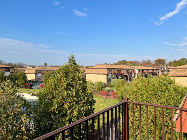 1202 N Oaks Blvd Unit 1202, North Brunswick, NJ 08902 - Condo for Rent in North Brunswick, NJ ...