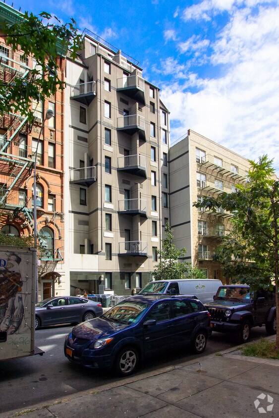 The Duplex Condos Apartments - New York, NY | Apartments.com