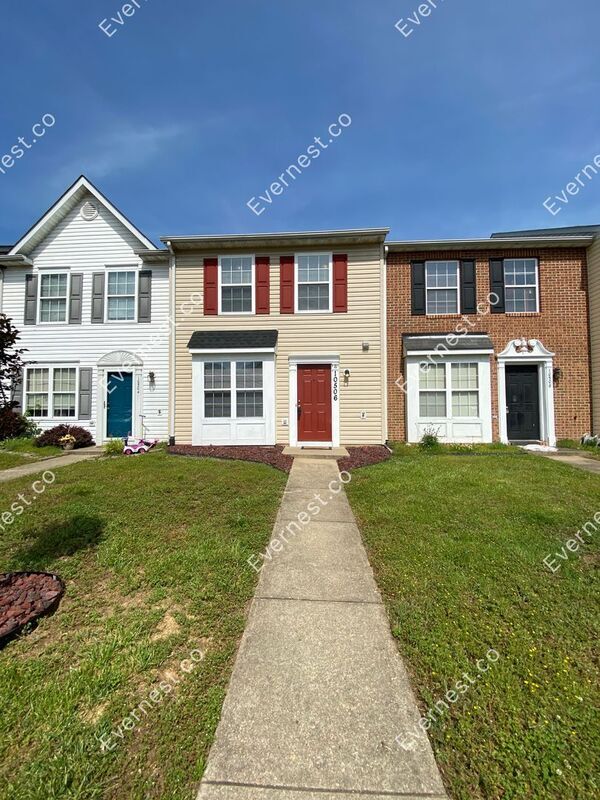 10506 Guilderland Ct, Fredericksburg, VA 22408 - Townhome Rentals in ...
