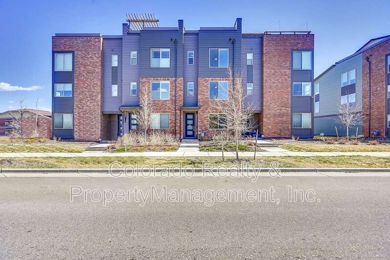 2524 N Moline St, Aurora, CO 80010 - House Rental in Aurora, CO ...