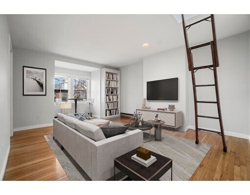 48 Dwight St, Boston, MA 02118 - House Rental in Boston, MA ...
