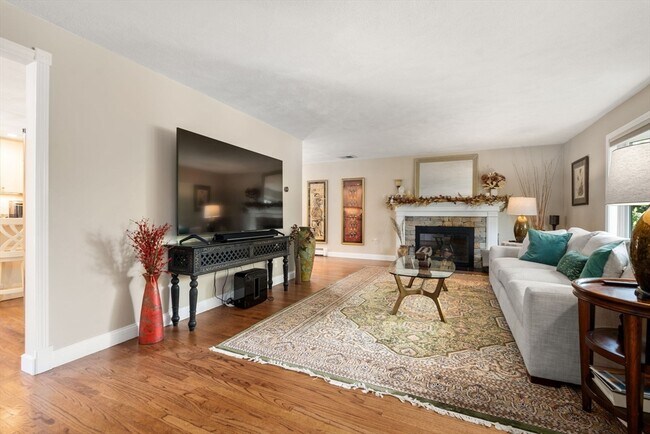 19 Norman Rd, Melrose, MA 02176 - House Rental in Melrose, MA ...