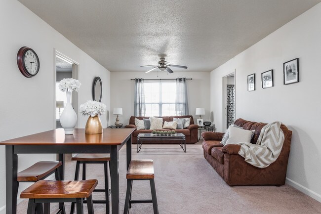Campus Pointe Apartments - Apartments in Charleston, IL | Apartments.com