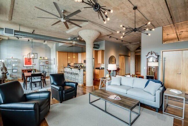 311 E Erie St Unit 217, Milwaukee, WI 53202 - Condo for Rent in ...