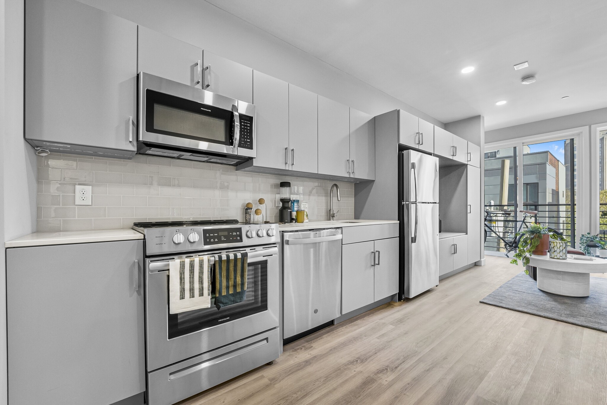 Edgewater Apartments - 2323 Race St Philadelphia, PA 19103 | Apartments.com