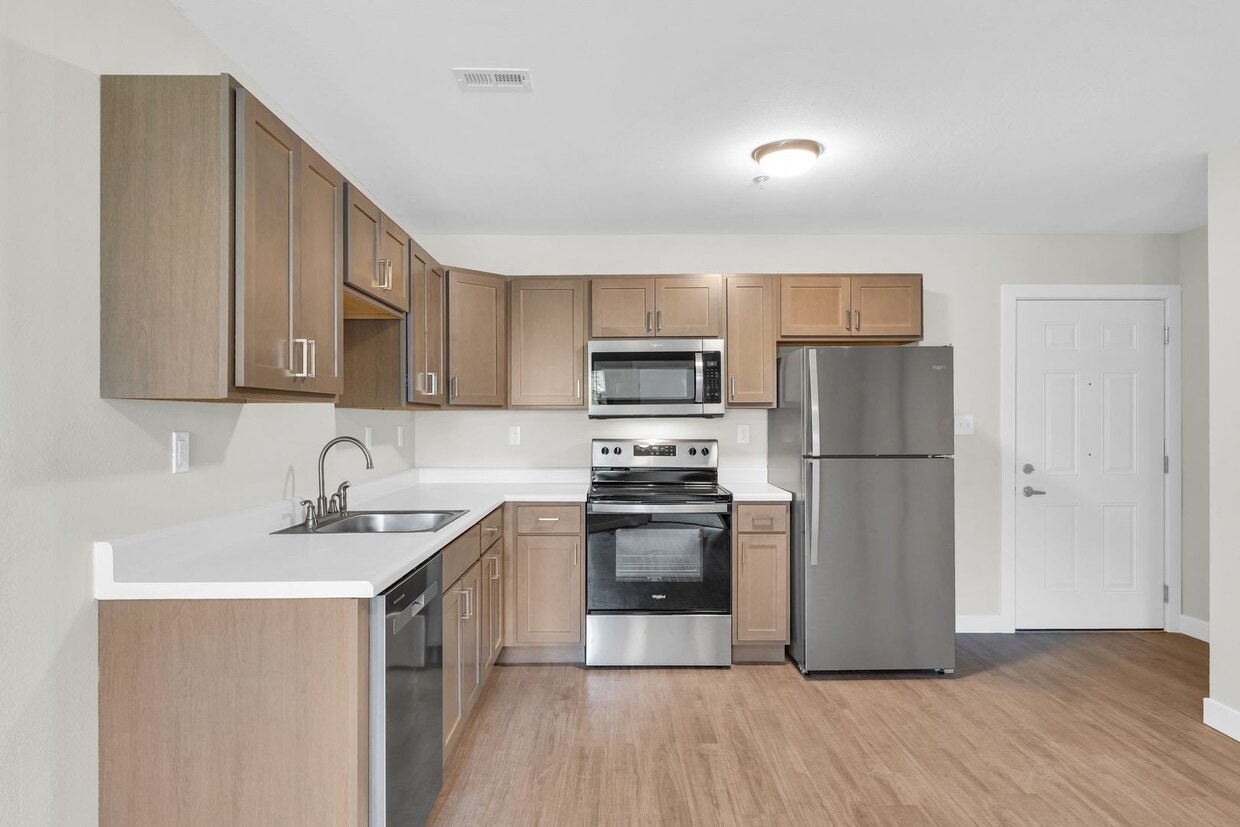 Sterling on First - 117 Sterling Ct Savoy, IL 61874 | Apartments.com