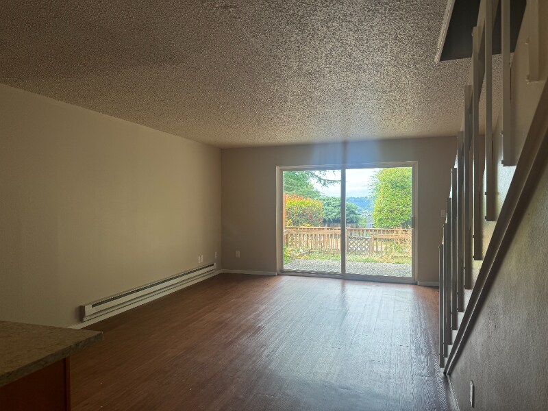 308 Summit Ave N Unit 2, Kent, WA 98030 | Apartments.com
