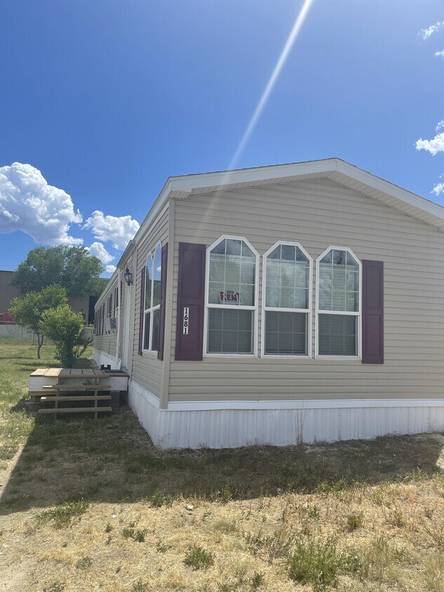 1681 Scenic St, Casper, WY 82601 - House Rental in Casper, WY ...