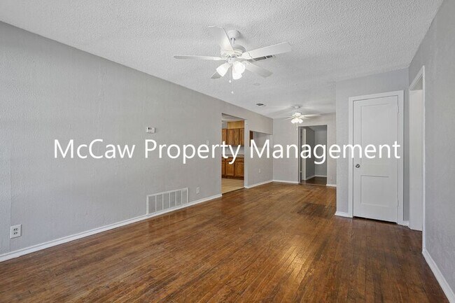 929 Tamara Ln, Grand Prairie, TX 75051 - House Rental in Grand Prairie ...