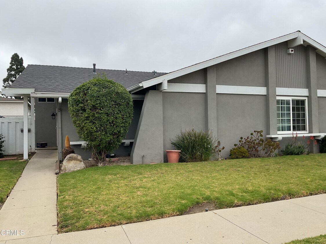 2022 Norma St, Oxnard, CA 93036 - Townhome Rentals in Oxnard CA ...