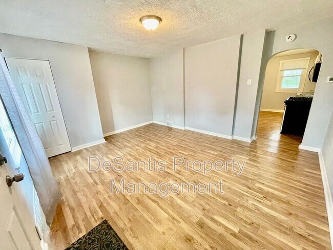 627 Vanadium Rd, Bridgeville, PA 15017 - House Rental in Bridgeville ...