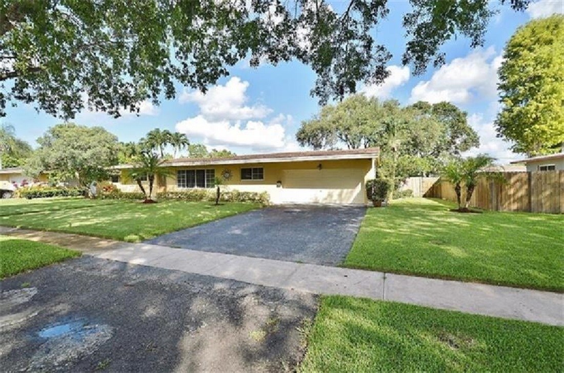 361 SW 60th Ave, Plantation, FL 33317 - House Rental in Plantation, FL ...