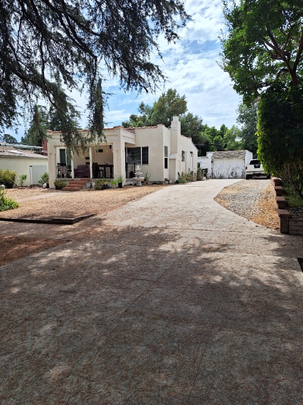 11011 White Oak Ave, Los Angeles, CA 91344 | Apartments.com